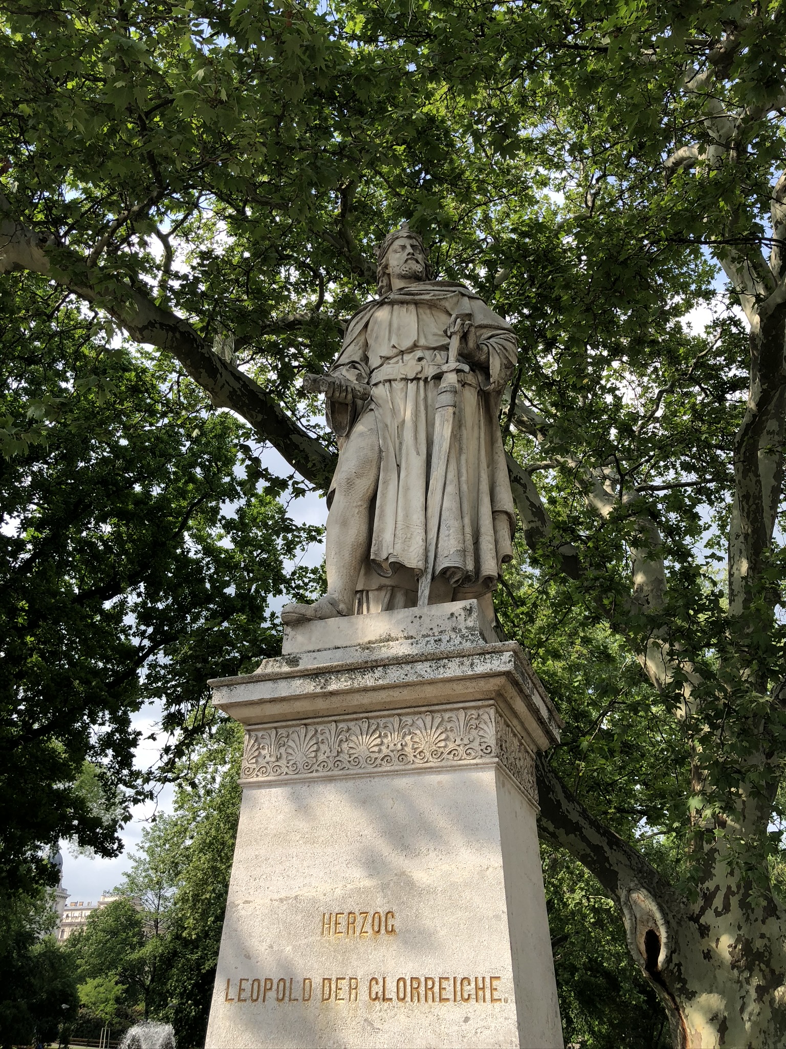 Wallpaper Statue, Monument of Nicholas Count of Salm, Stone Carving ...
