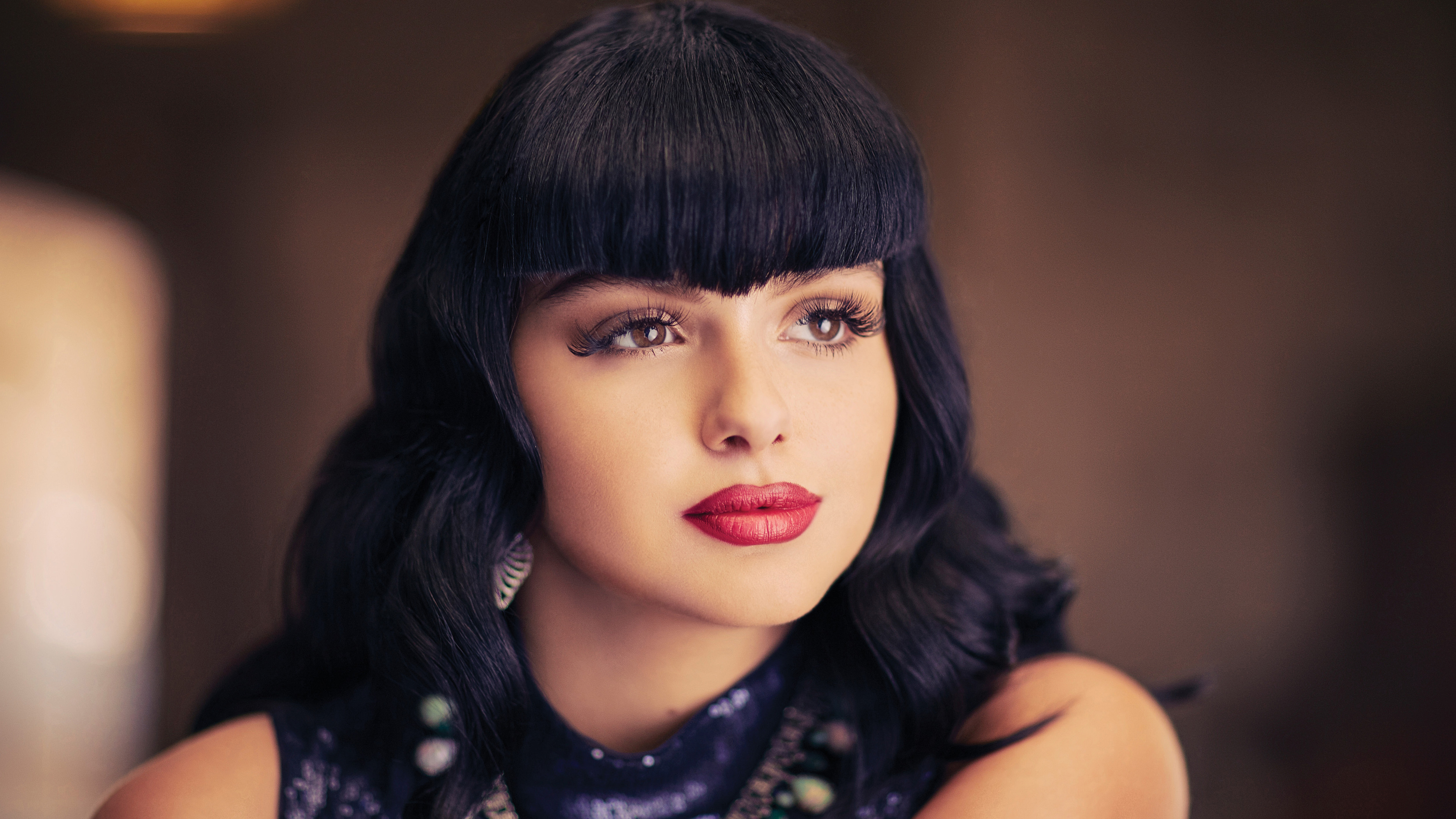 Kostenlose Hintergrundbilder Ariel Winter Pony, Ariel Winter, Moderne ...