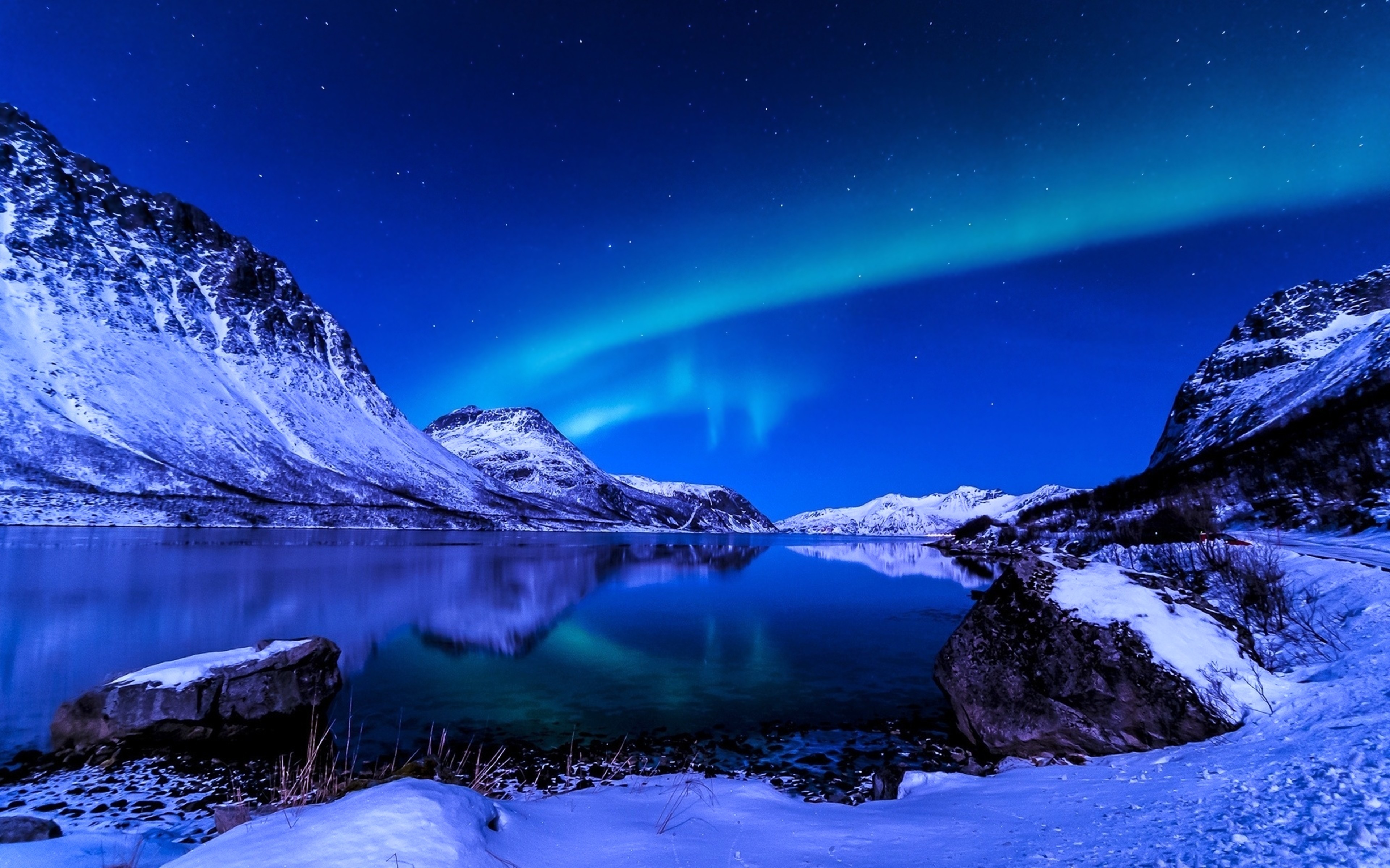 night glacier wallpaper