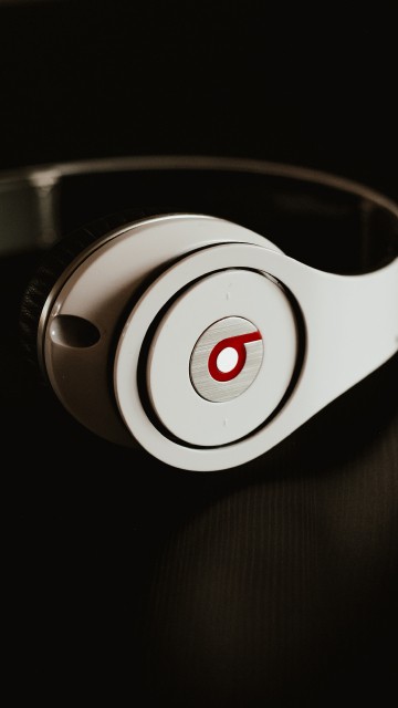 beats wallpaper iphone